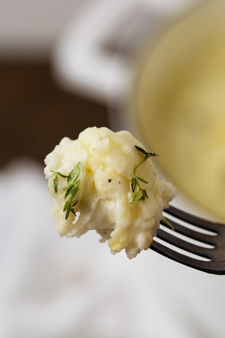 The Best Cheesy Mashed Potatoes - Cast Iron Recipes